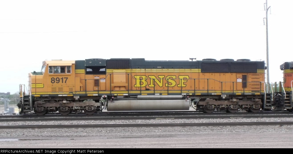 BNSF 8917